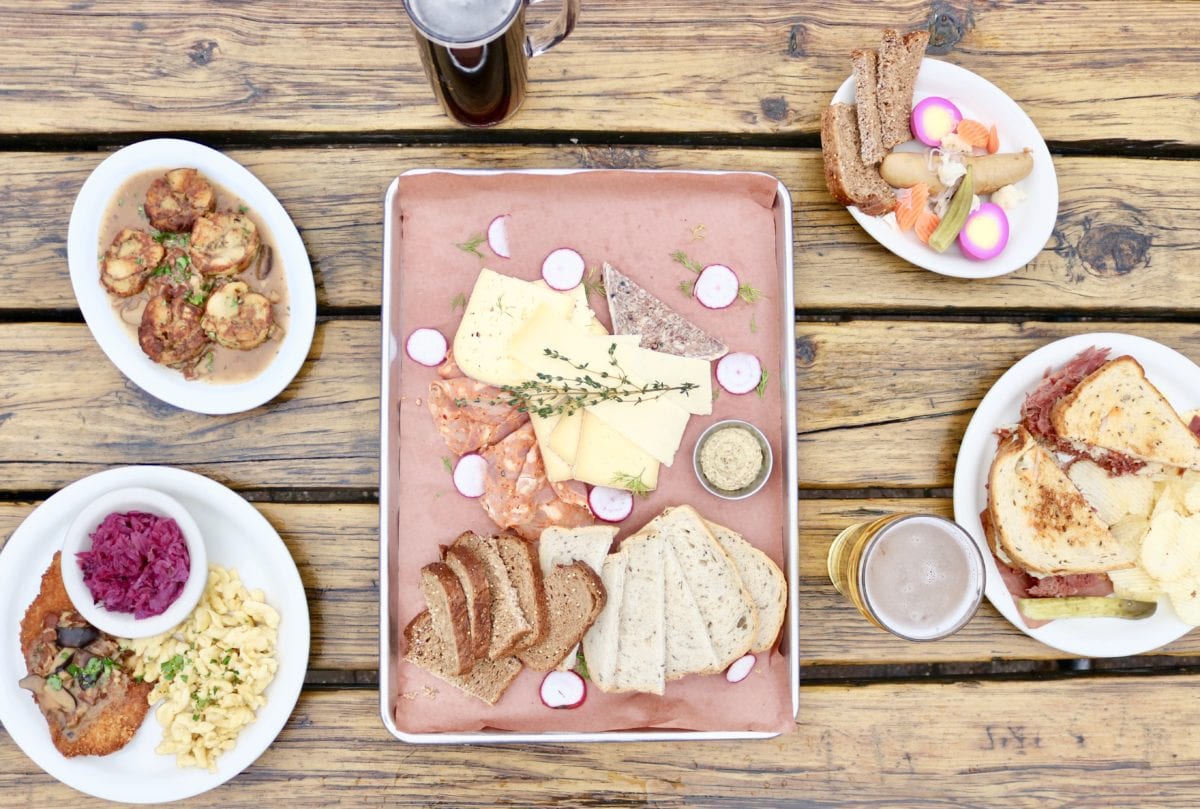 23 Classic Austin Restaurants For Your Bucket List - So Much Life