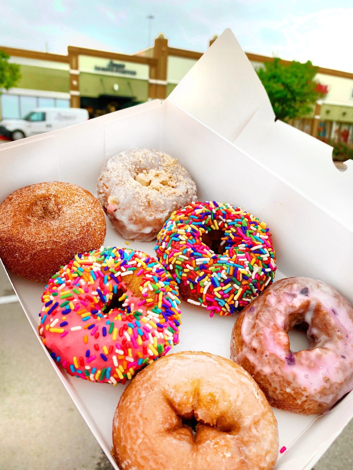Where To Eat The Best Donuts In Austin - So Much Life